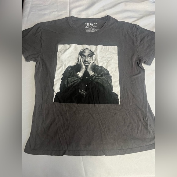 Tops | 2pac Band Artist Graphic Tee Rap Rapper Size Xl 10 Cotton Tupac ...